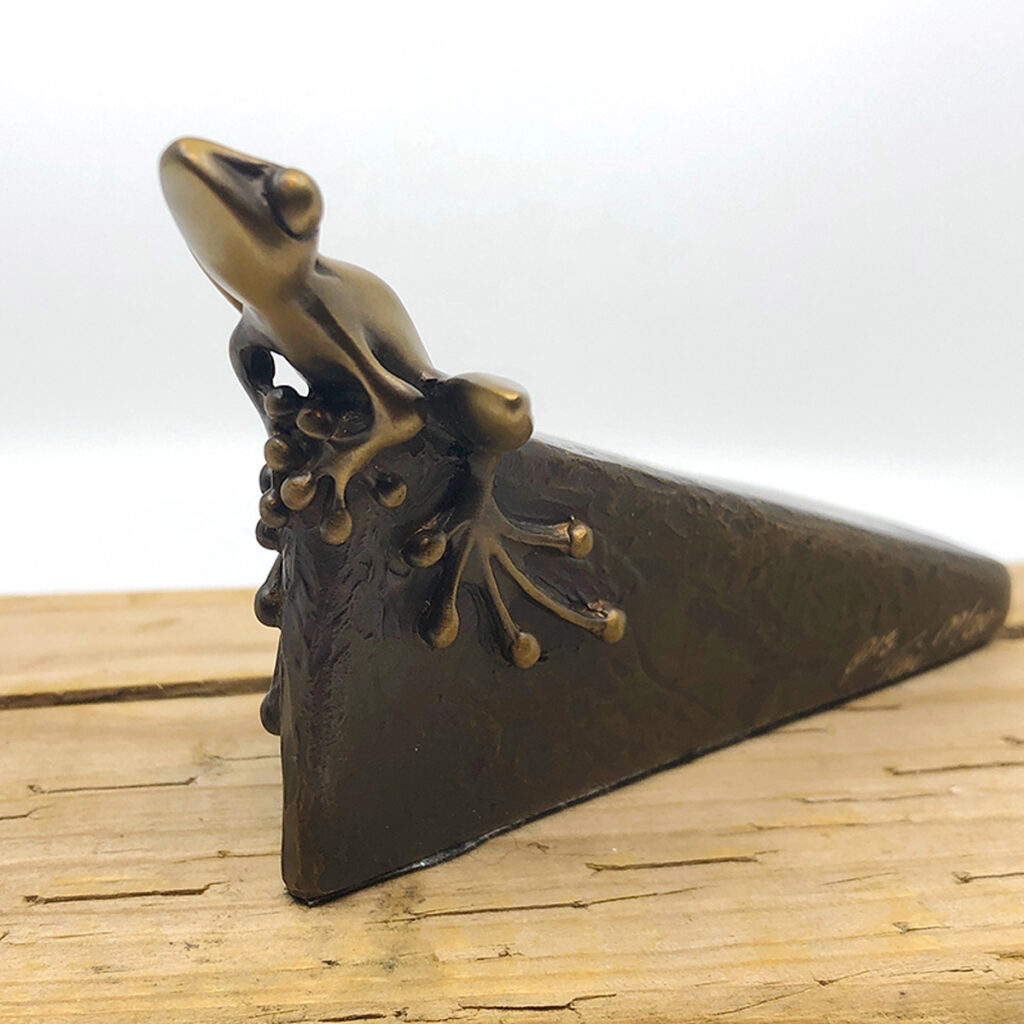 Frogman Triangle Paperweight | Towne Square GalleryTowne Square Gallery